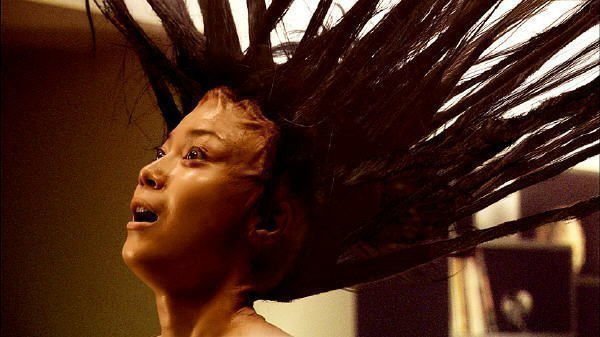 Exte – Hair Extensions | Kritik | Film | critic.de