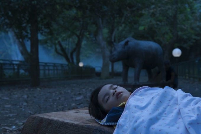 Die Nacht der Giraffe | Trailer Deutsch / OmeU | Film | critic.de