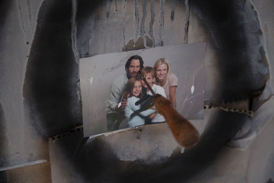 Knock Knock | TV | Film | critic.de