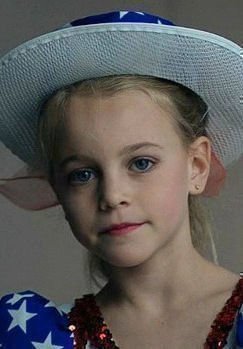 Casting JonBenet | Trailer Original | Film | critic.de