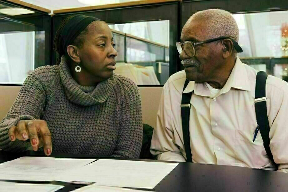 Talking Money - Rendezvous bei der Bank | Bild 8 von 13 | Film | critic.de